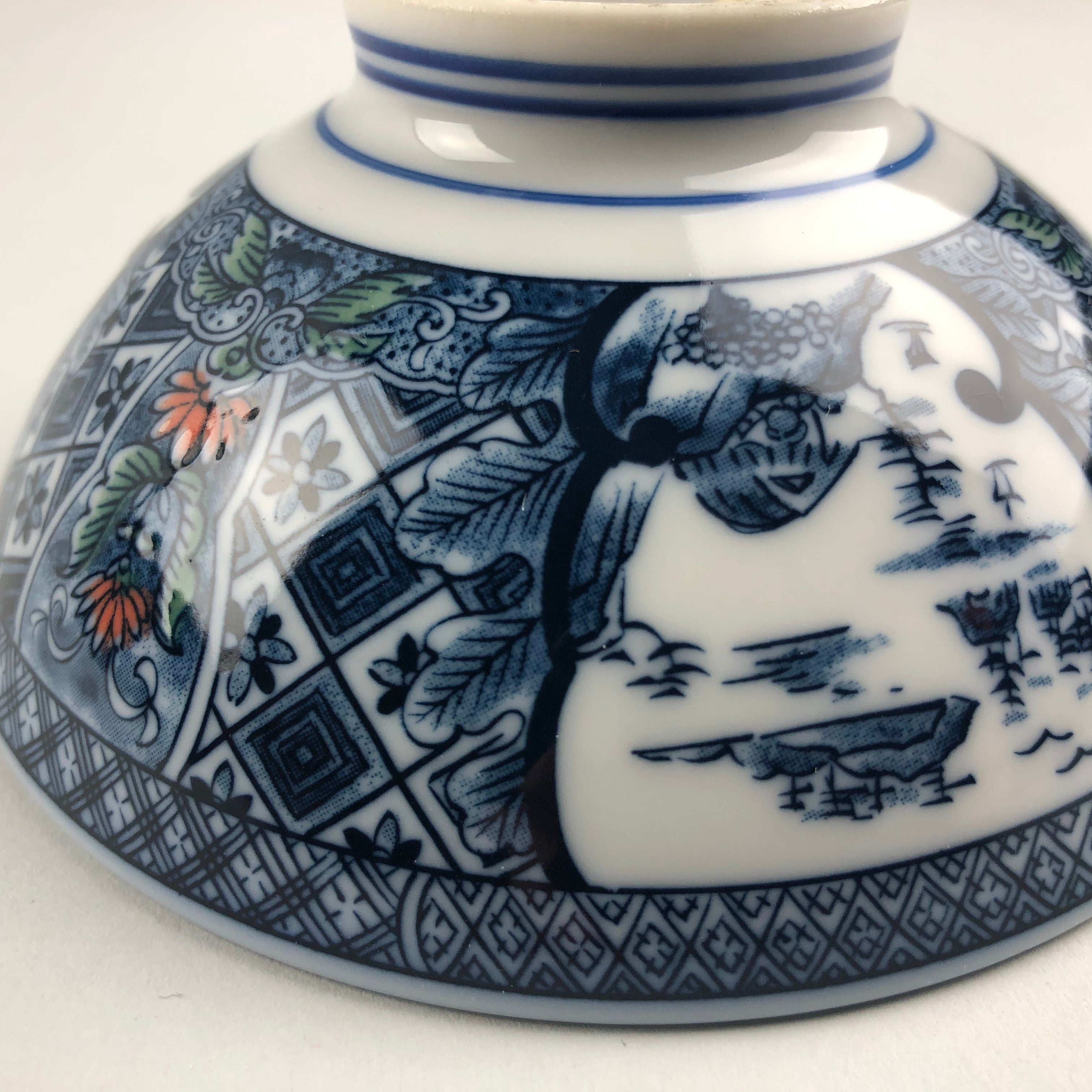 Sanga Gohan Chawan (Rice Bowl), 4 5/8" dia., 10 oz, Made in Japan